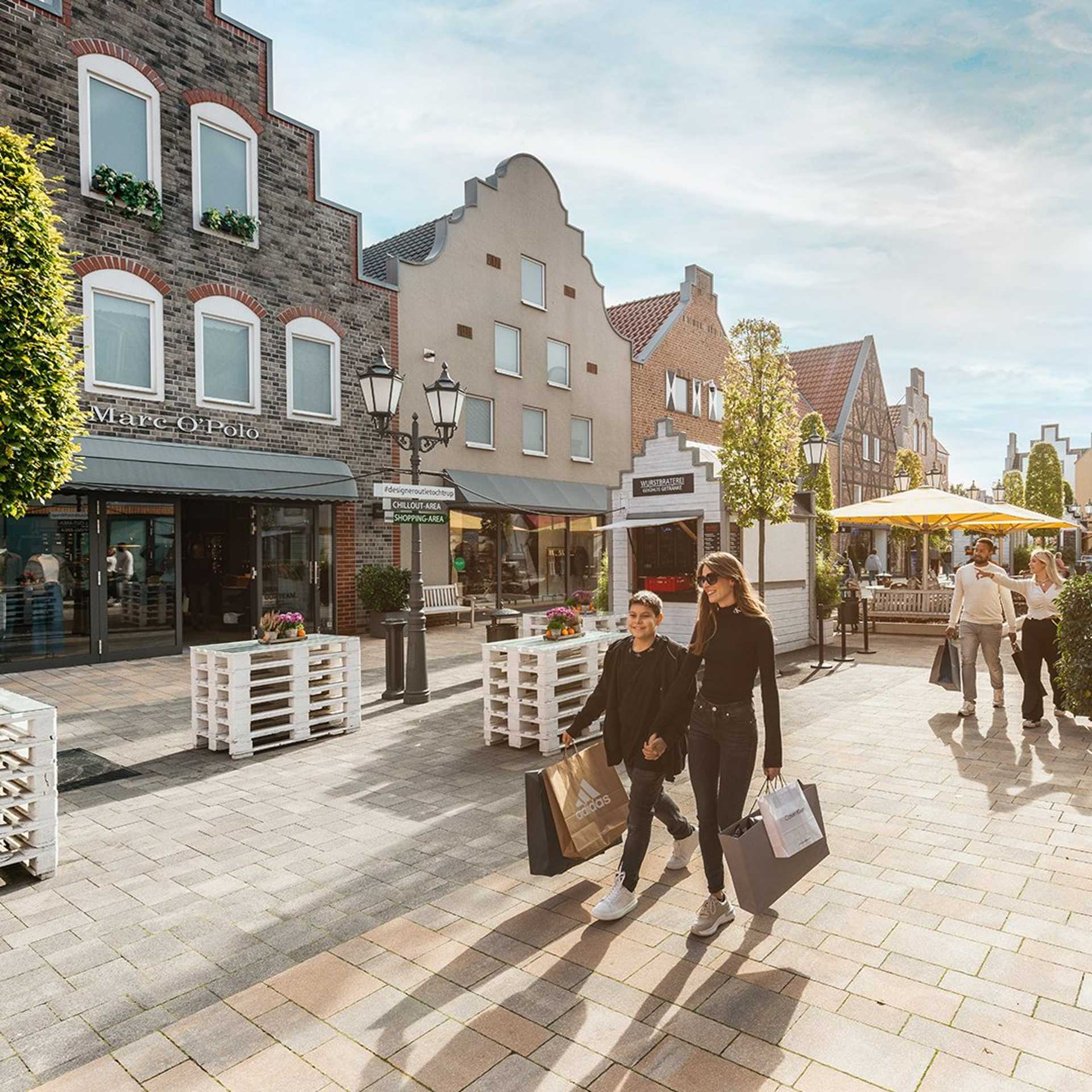 Designer Outlet Ochtrup | Mehr als 70 Shops, immer mit bis zu 70% ...