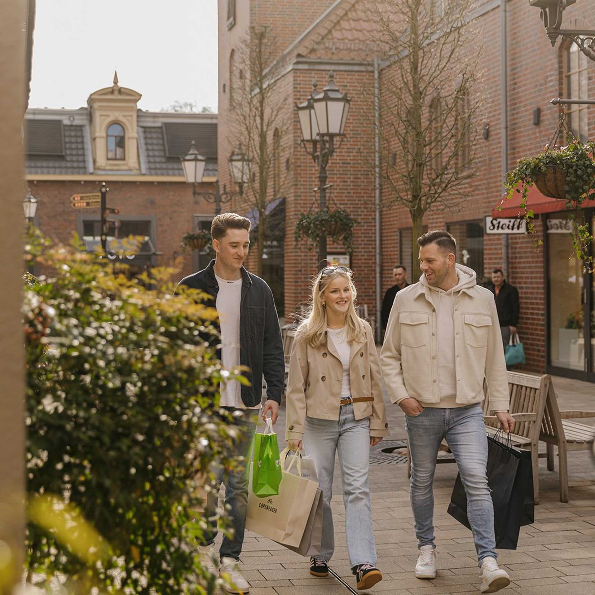 Designer Outlet Ochtrup | Over 70 stores, always up to 70% off ...