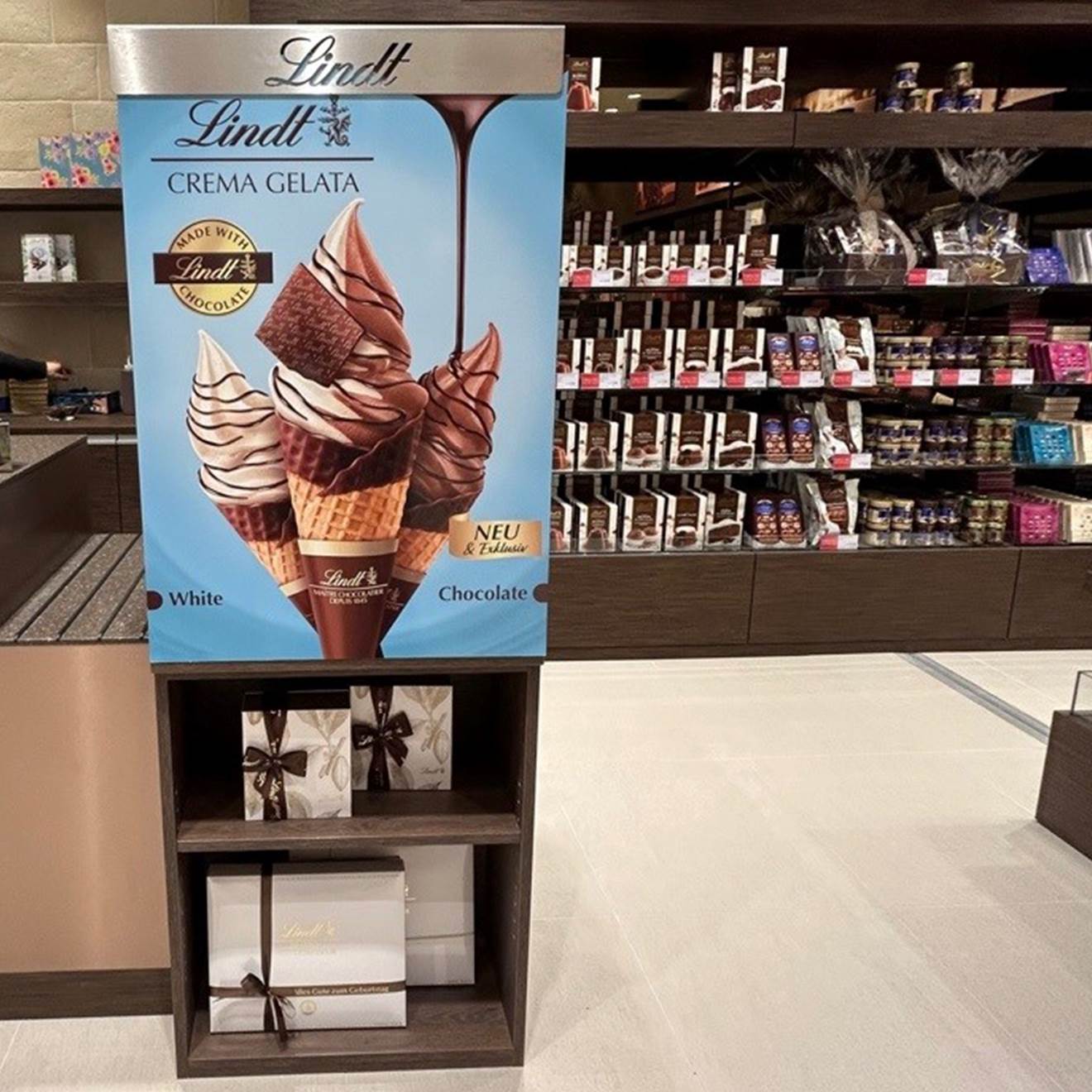 Lindt | Designer Outlet Salzburg | McArthurGlen