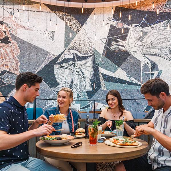 Designer Outlet Ochtrup | Bis zu 70% günstiger als UVP | McArthurGlen